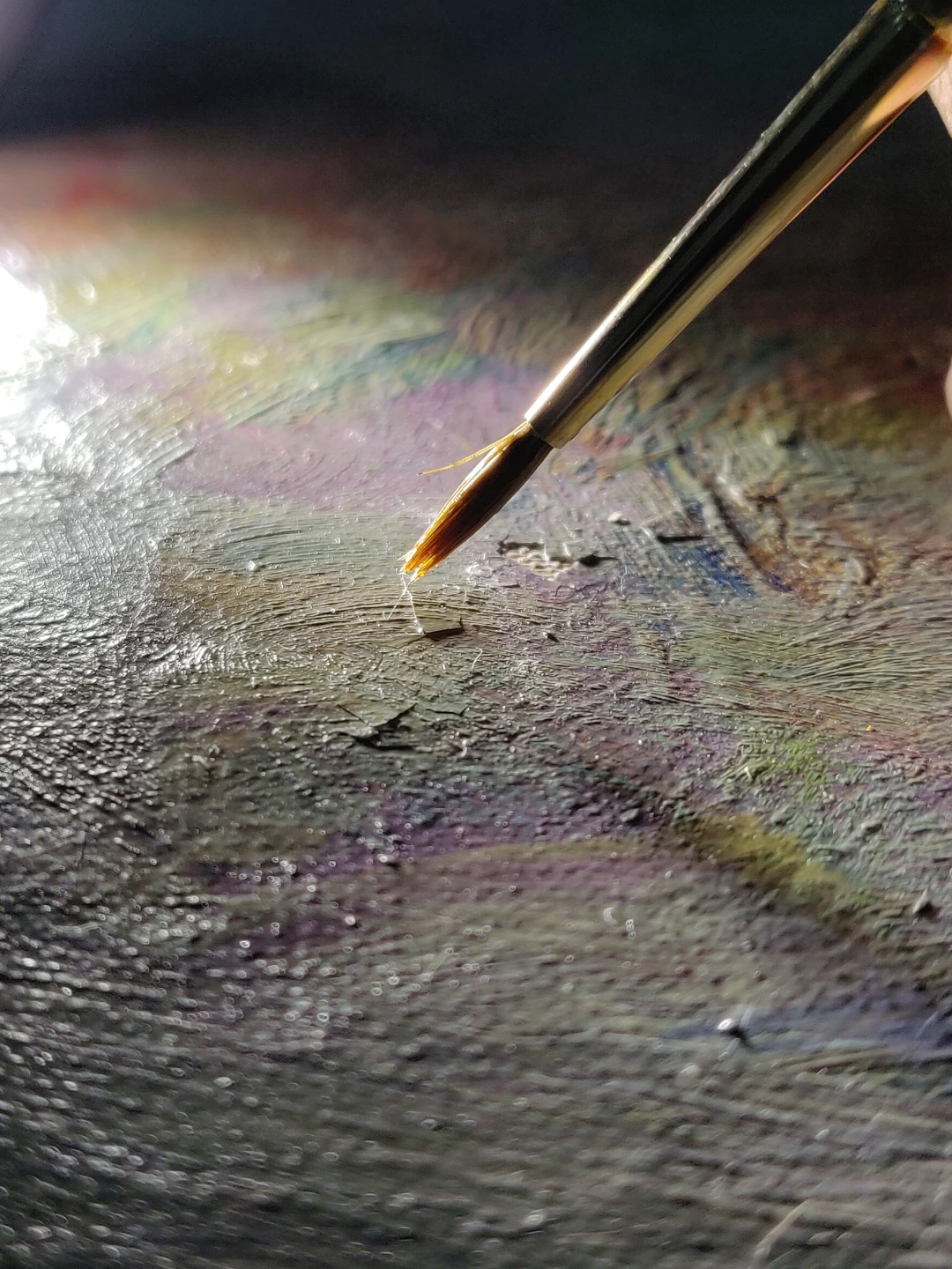 Comment restaurer un tableau qui s'écaille ? - FAQ